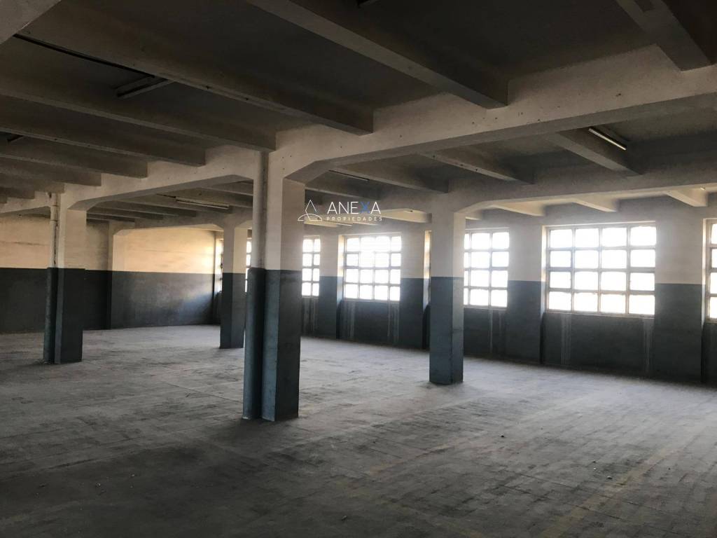 Edificio, Barcelona, Ref. 97300521 - Indomio.es