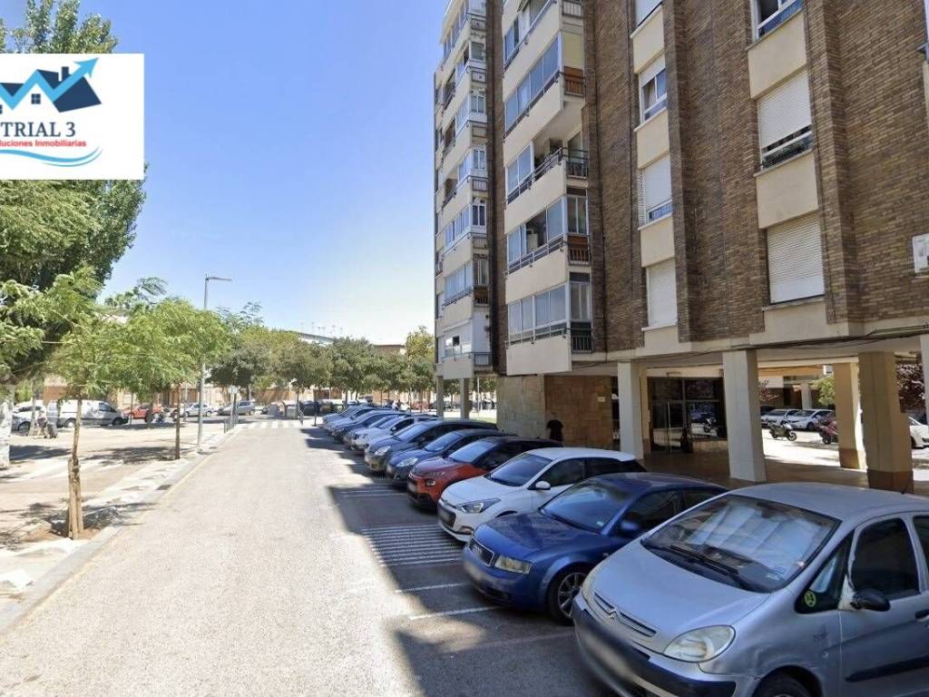 Venta Piso Viladecans. Piso de tres habitaciones en Doctor Fleming ...