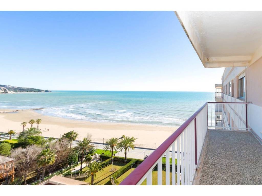 Venta Piso Benicasim - Benicàssim. Piso de dos habitaciones en Marítimo ...